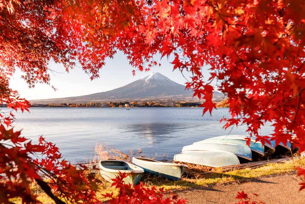 Top 10 photo Spots for Momiji in Japan - Loic Lagarde